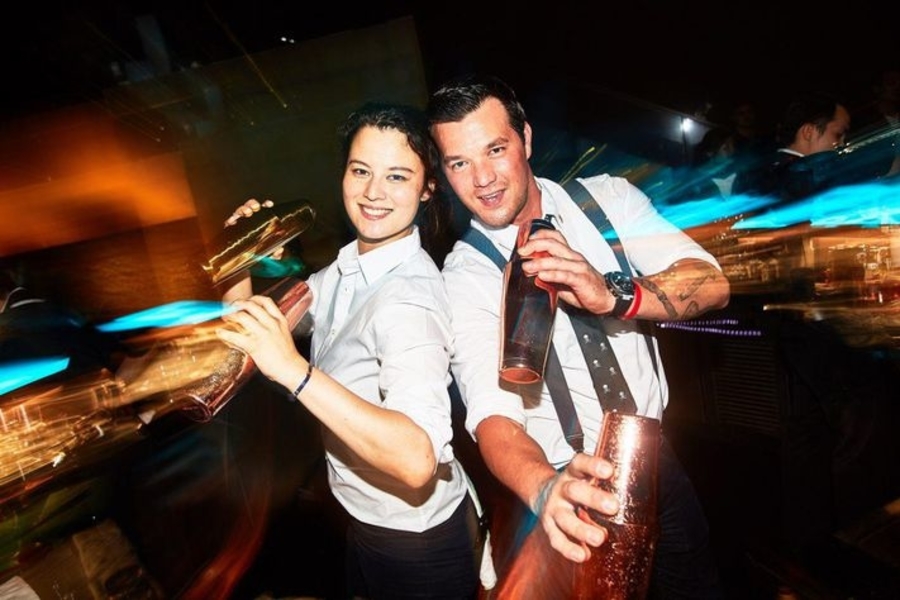 Mai Thai spiced volcano in a glass - Cocktail shake in Bangkok - Beyond ...